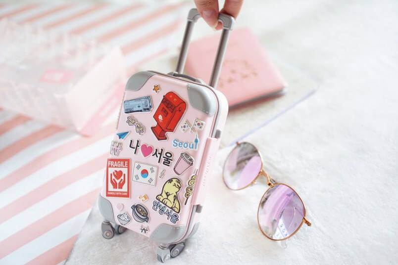 Kit Trang Điểm Phiên Bản Vali Peripera Fashion