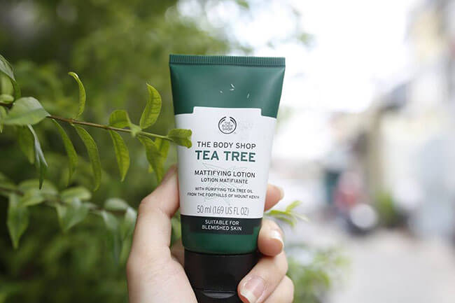 Kem Nền The Body Shop Tea Tree BB Cream